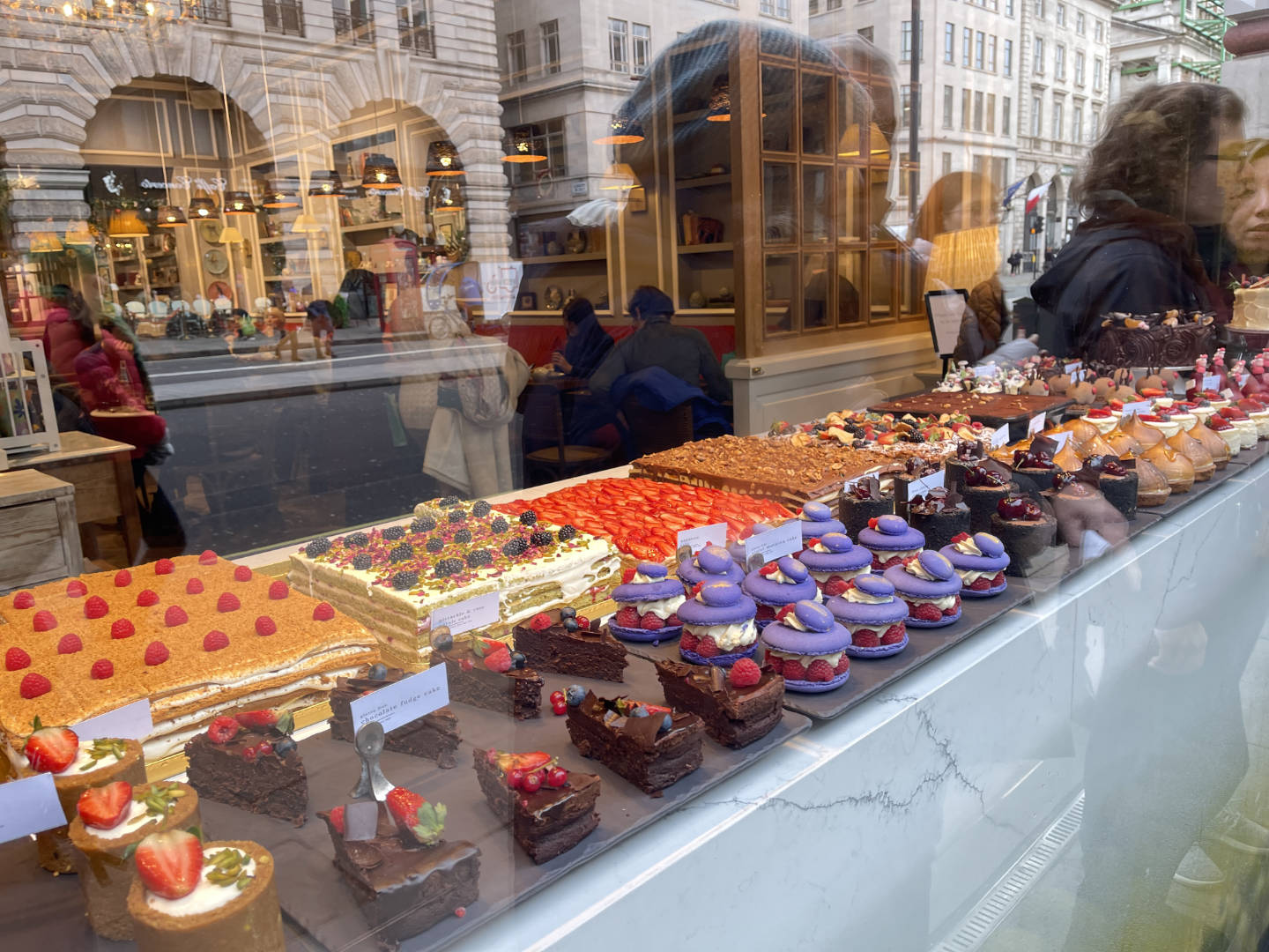 L'ETO Caffe Belgravia for Cakes and Tea - Colour My Days