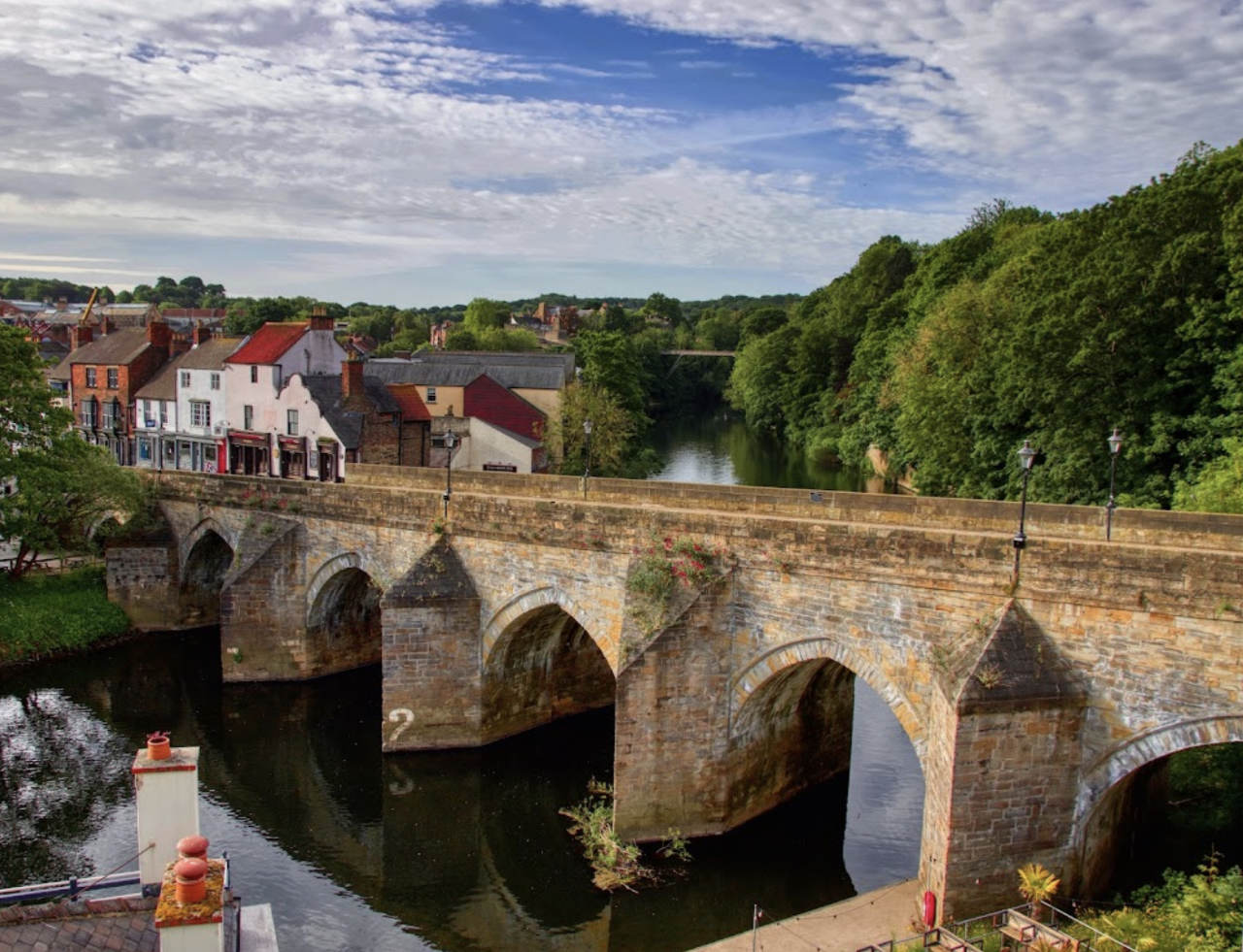 Elvet Bridge, Durham - its history and thriving venue for cafes ...