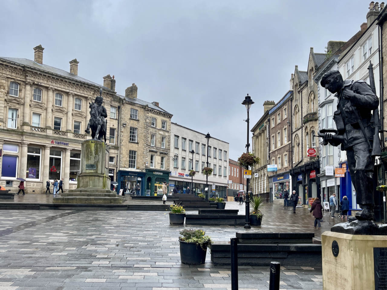 The Statues of Durham Market Place - Colour My Days