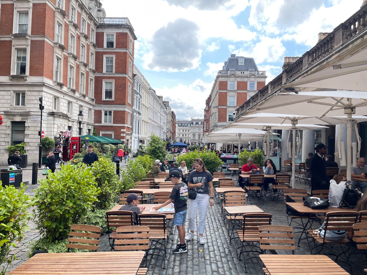 What to Expect at Shake Shack Covent Garden: Full Review, Tips & What ...